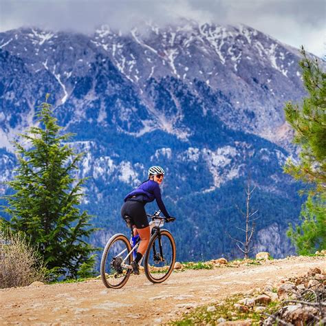 Lorena Arce 🇨🇴 Lorenaarcee • Instagram Photos And Videos