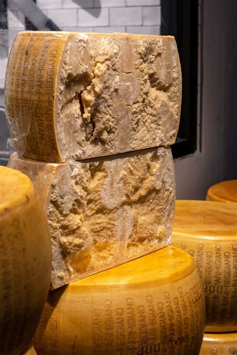 How Long Does A Block Of Parmesan… Food Storage Answers