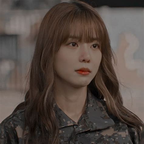 Lee Nara Army Women Actresses Anime Couple Kiss