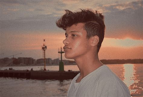 Denis Dosio Pomeriggio Oggi Influencer Youtube Chi