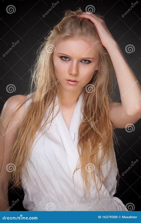 Jeune Fille Blonde Sexy Photo Stock Image Du Mod Le