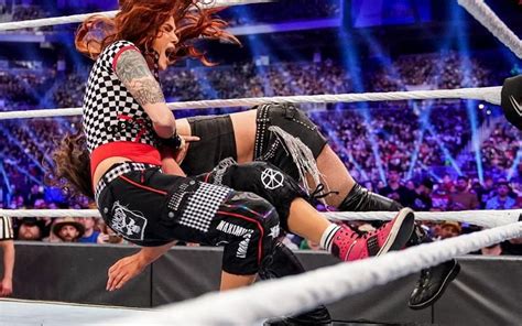 Wwe Hall Of Famer Lita Hits Back At Criticism Of Her Return
