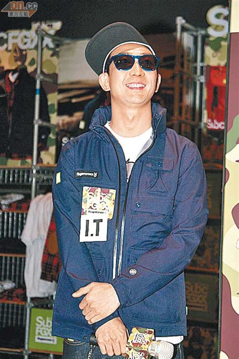 李璨琛盼嘉穎帶挈拍劇 太陽報