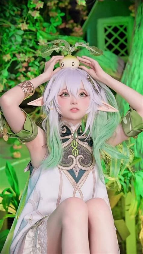 Nahida Cosplay 🌱 Genshin Impact Hoyolab
