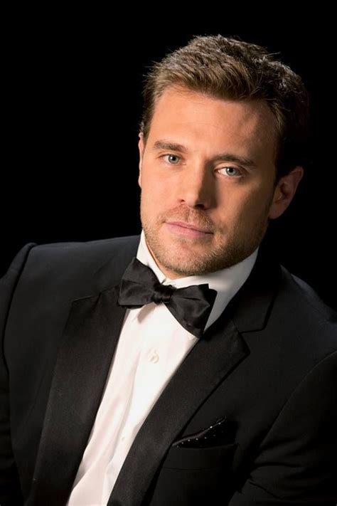 Timothy Buttons Instagram Twitter And Facebook On Idcrawl