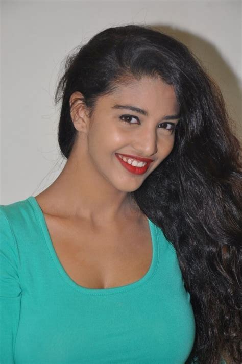 Daksha Nagarkar Hot Photos