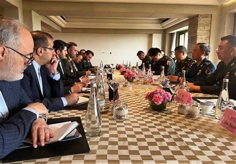 دعوت امیر آشتیانی از وزرای دفاع چین و تاجیکستان برای برگزاری رزمایش