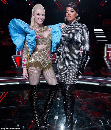 Gwen Stefani Reunites With Eve For A Performance Of Their Iconic Track