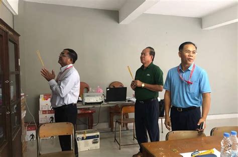 ភាពមមាញឹកនៃគណៈគ្រប់គ្រង និងគណៈកម្មការកណ្ដាលប្រចាំមណ្ឌលប្រឡង សារព័ត៌មាន នគរវត្ត