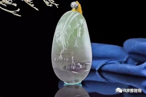不用5分钟，教会你分辨翠青玉和翡翠！ 知乎