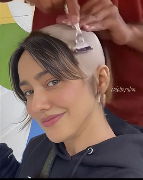 Pin By Don Amecho On Baldgurlz Shaved Hair Cuts Half Shaved Hair