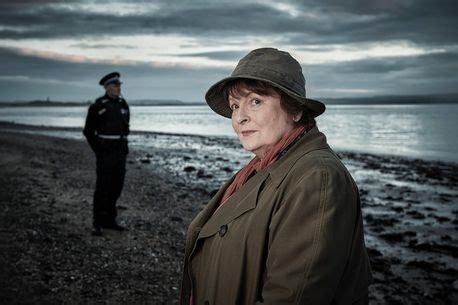 Best Female Tv Detectives From Vera And Happy Valley To True Detective The Mirror
