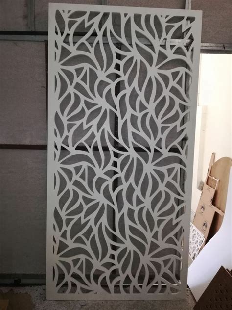 Random Leaf Partition Design Makerbhawan