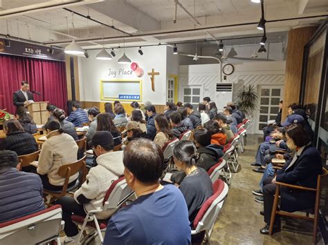 새힘기도회 풍경 거룩한빛등대교회 사진