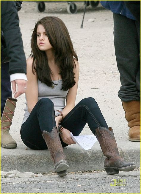 Selena Gomez On The Set Of Monte Carlo Ragazze Con Stile Donne Stile