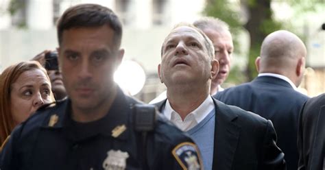 Hai Nữ Nhà Báo Phanh Phui Bê Bối Sex ở Hollywood đoạt Giải Pulitzer