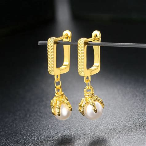 여자를위한 모조 진주 귀걸이 간단한 금 지르콘 악마의 발톱 스레드 스터드 귀 반지 유행 보석 도매 Ohe131 단추모양 귀걸이 Aliexpress