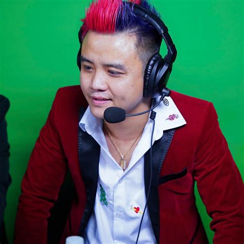 Tuấn Hoa Hồng Is On Facebook Gaming