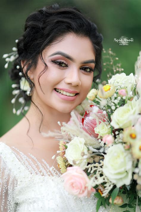 Pasindu Bridal Beautiful Actress Damithri Subasinghe