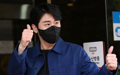 영탁 팬들 환호에 엄지척이 저절로 엑 s HD포토