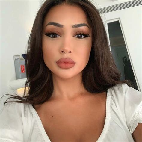 I Miss You Summer ♥️🥺 Latina Makeup Looks Latina Beauty Makeup Looks