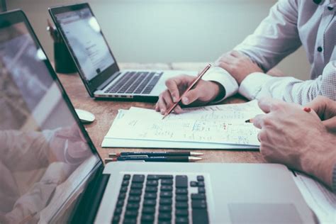 Pert Chart Template A Guide For Thorough Project Analysis Sinnaps