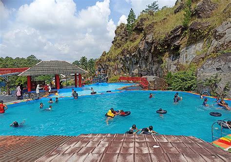 Taman Batu Hanjuang Harga Tiket Masuk Lokasi And Fasilitas