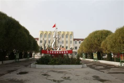 克州第三中学图册360百科