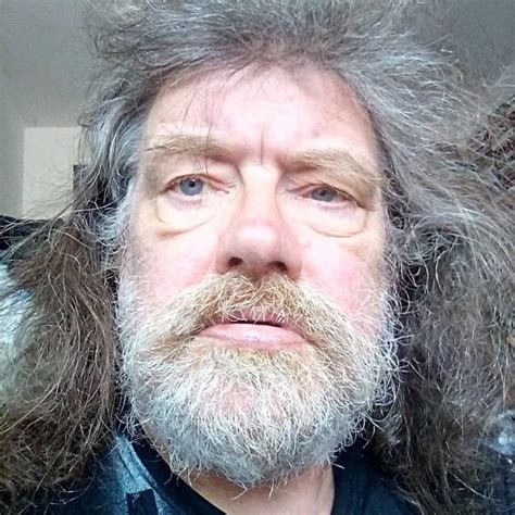 Torsten Paul Torsten Paul 77128 • Threads Say More