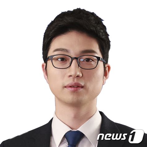 더불어민주당 4·15 총선 비례대표 국회의원 후보 12번 권지웅 서울시청년명예부시장 뉴스1