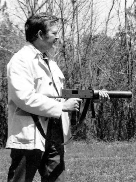 Us Machinegun Mac10 9mm Single Stage Fake Suppressor Full Metal