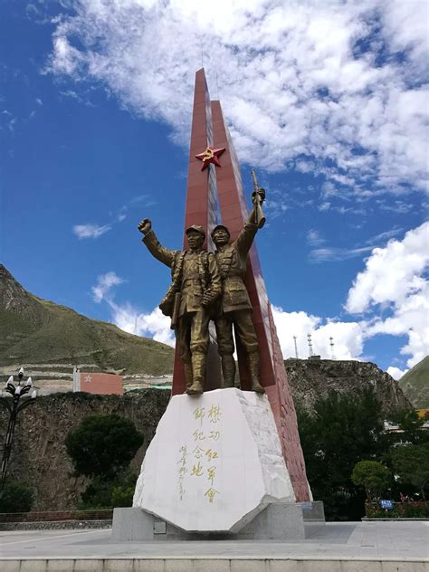 镌刻在草原上的长征足迹