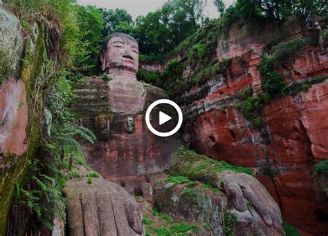 ویدیویی از بودای بزرگ لشان چین ☀️ کارناوال