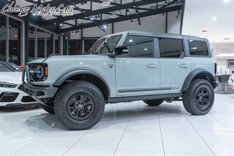 Early Bronco Grey