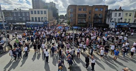 Tottenham Fans Send Message To Daniel Levy With Ticket Price Protest Ahead Of Man Utd Fixture