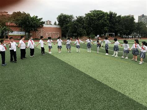 运动风行 笑声如虹 ——2022年麻涌镇古梅中心小学第一届体育节开幕比赛阳光趣味