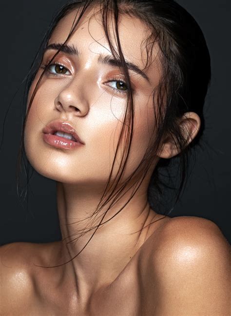 Model Sarah Curr Instagram Model Sarah Celebrities