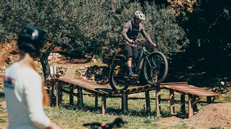 Massa Vecchia Italy An E Mtb Experience In The Wild Heart Of Tuscany