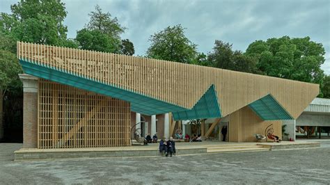 Mass Timber Forms Contemporary Porch At Us Pavilion In Venice