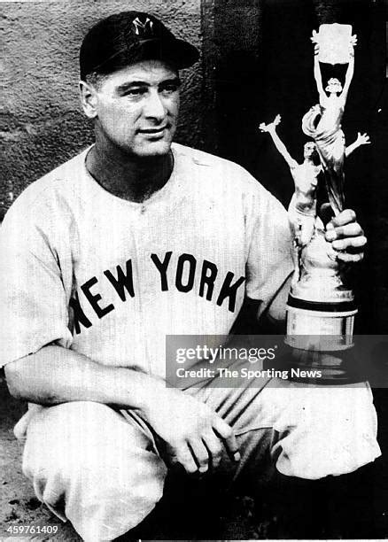 Lou Gehrig” Baseball Photos And Premium High Res Pictures Getty Images