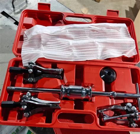 Internal And External Bearing Puller