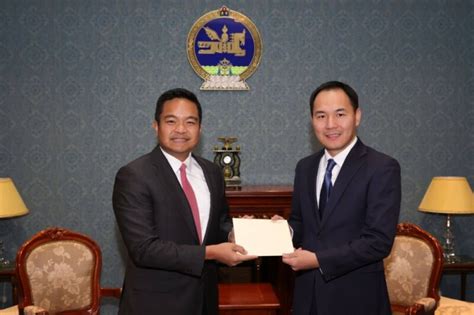 АНУ аас Монгол Улсад суух шинэ Элчин сайд Р Буанган ажилдаа орлоо