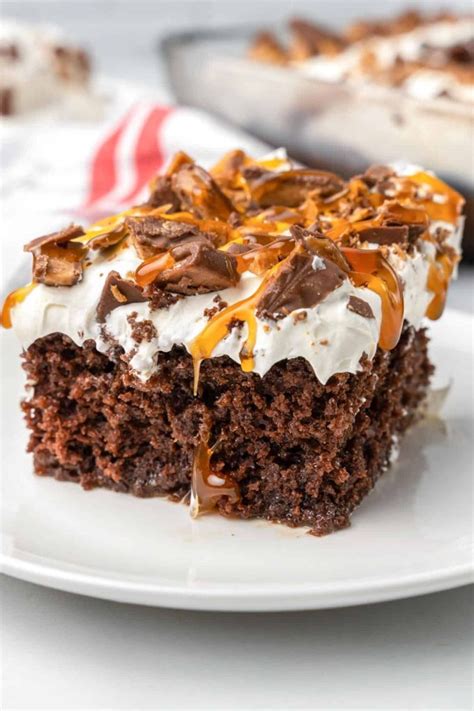 20 Easy Poke Cake Recipes Youll Love Kindly Unspoken