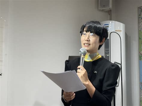 장혜영 한동훈에 홍매화로 위기빠진 이준석의 여성 때리기 보고 뒤늦게 영감 얻었나 장혜영 한동훈에 홍매화로 위기빠진 이준석의 여성 때리기 보고 뒤늦게 영감 얻었나