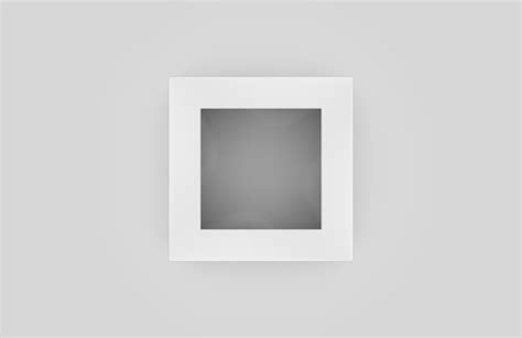 빈 골판지 는 샌드위치 음식 선물 장난감 소프트웨어 및 플라스틱 창이있는 다른 제품을위한 종이 상자 포장을 가져 가며 고립 된