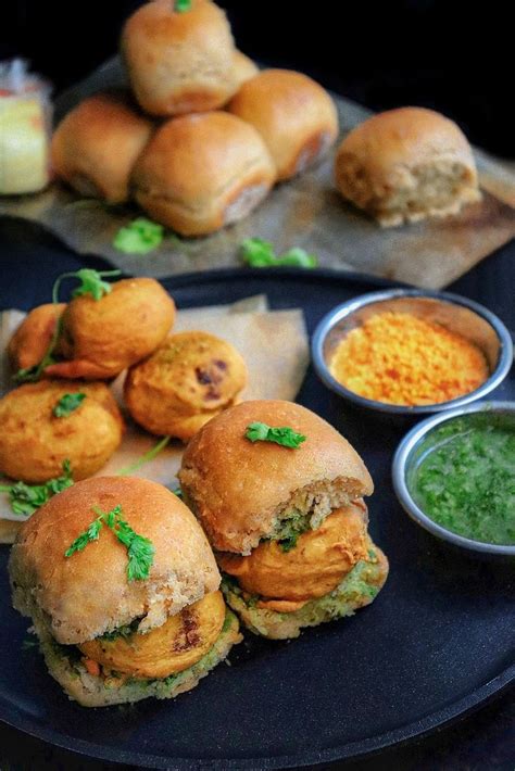 Vada Pav Mumbais Famous Street Snack Spicy Vada Pav Dish Vada Pav