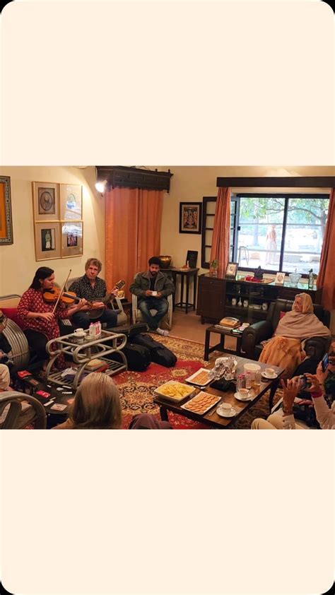 Maharana Mahendra Singh Mewar Wishing Bhanwar Ji Bavji Devajaditya