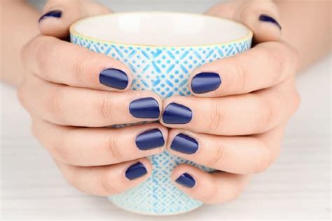 10 Dramatic Cat Eye Nails The Perfect Showstopper