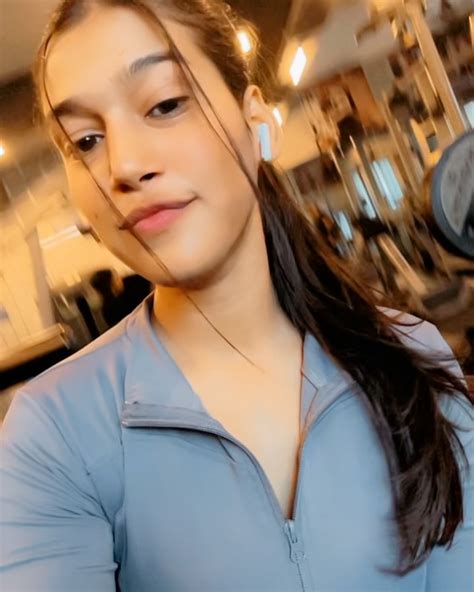 Preity Bajpayee Trouble Never Looks So Fine 🔥 Follow Me