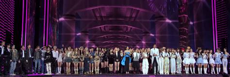 이슈유머 아이돌들 사이에서 혼자 등대처럼 솟아있었던 나인우